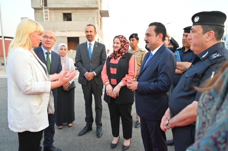 In Erbil ... Civil Defense Equipment and Supplies Distributed to Rescue ...