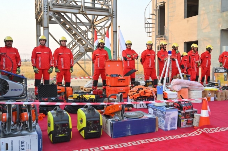 In Erbil ... Civil Defense Equipment and Supplies Distributed to Rescue ...