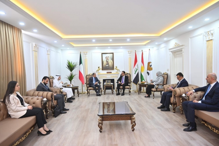 The Governor of Erbil receives the Ambassador of Kuwait to Iraq and the ...